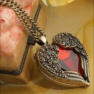 sugarsaks | Jewelry | Hp Heart Angel Wing Vintage Pendant Necklace ...